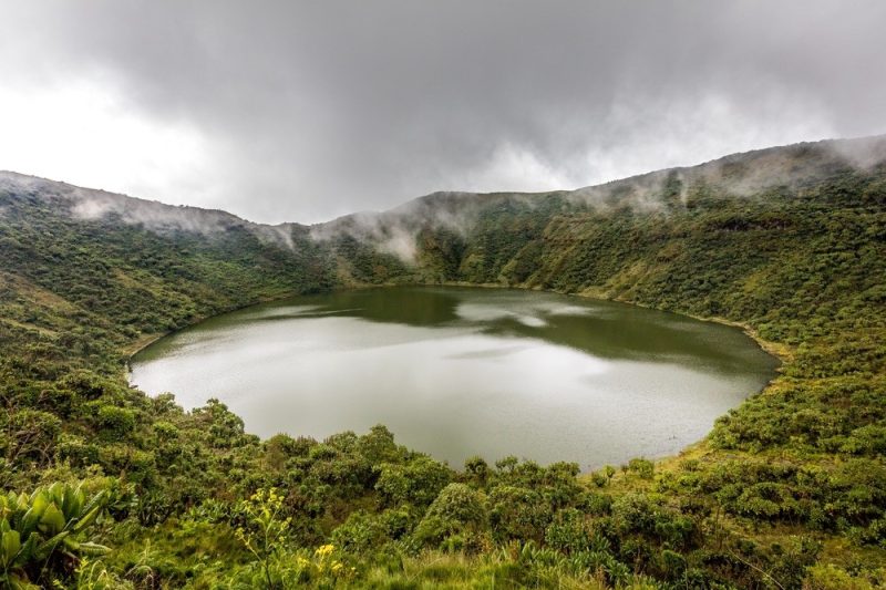 Mount Bisoke: Bisoke Volcano - Arcadia Safaris